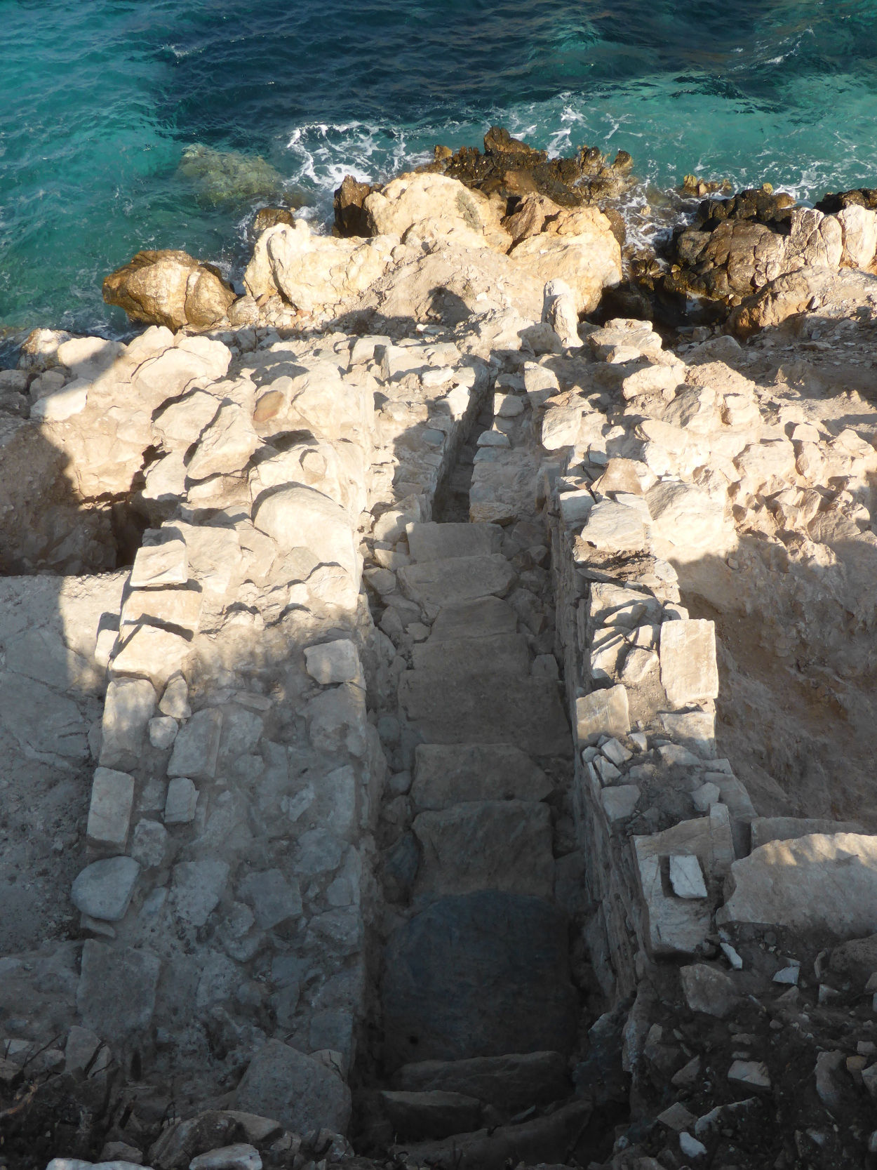 El proyecto Keros y la excavación en Daskalio: cuando los medios ...